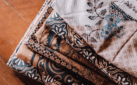 Jenis Motif Batik Nusantara: Kekayaan Warisan Budaya Yang Abadi - Batik ...